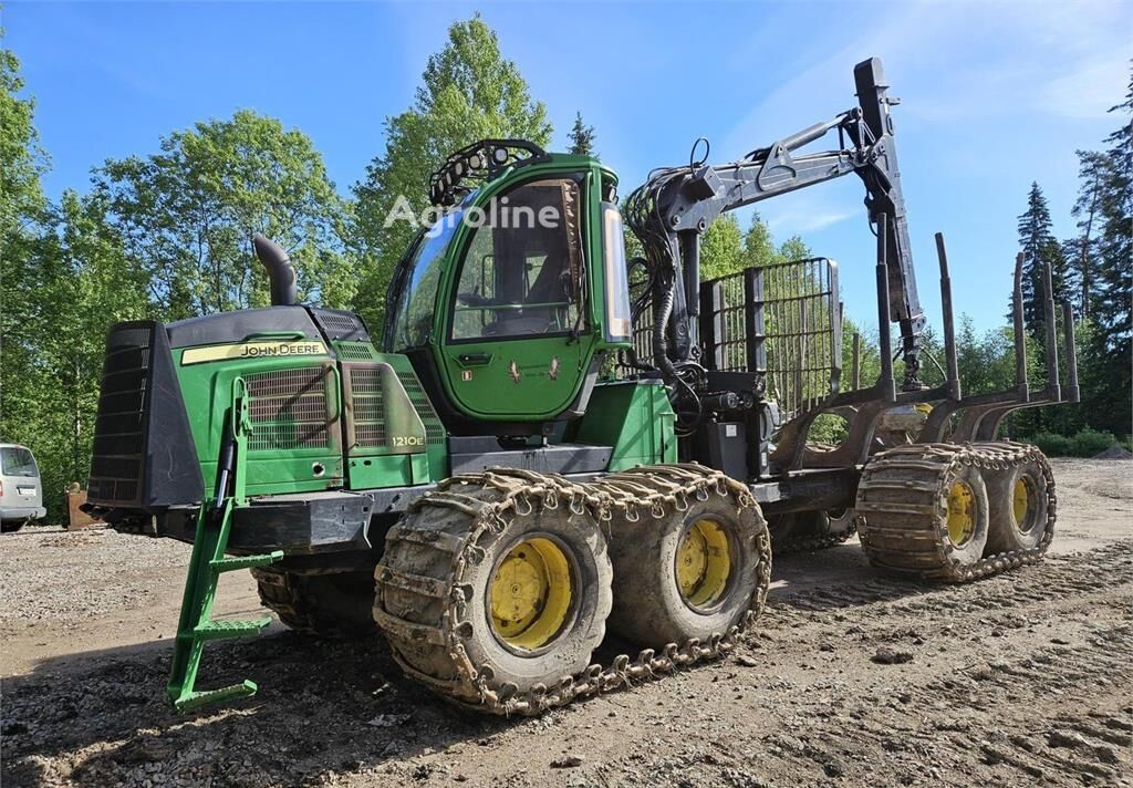John Deere 1210e forvarder