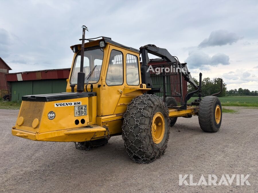 Prodaje se Volvo SM 462 forvarder na aukciji