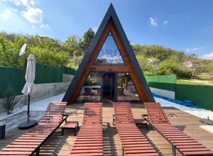 Prodaja Kuća - Sremski Karlovci, Banstol