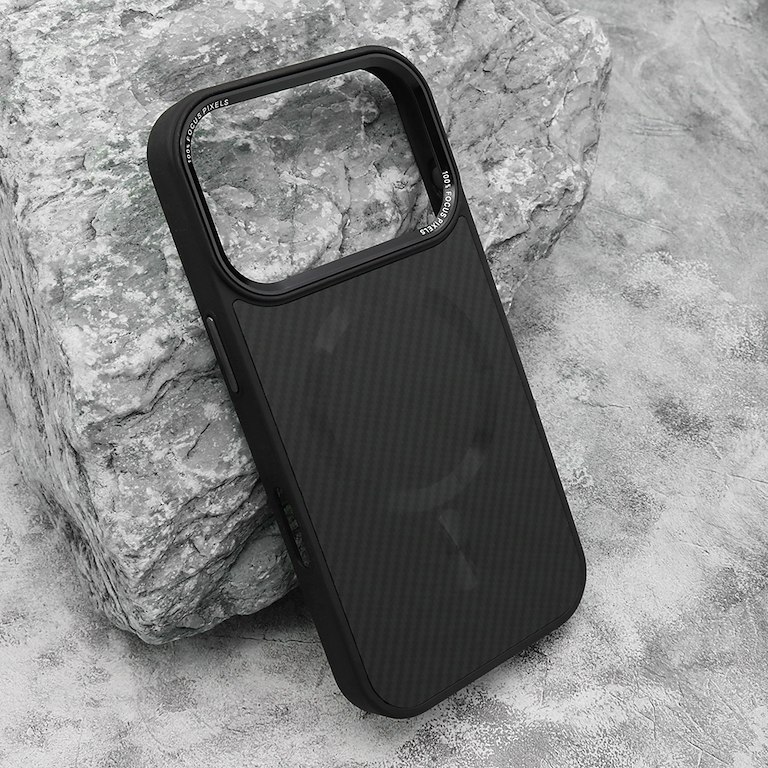 Zastitna maska (futrola) CARBON MagSafe - iPhone 17 Pro crna (big camera) (MS)