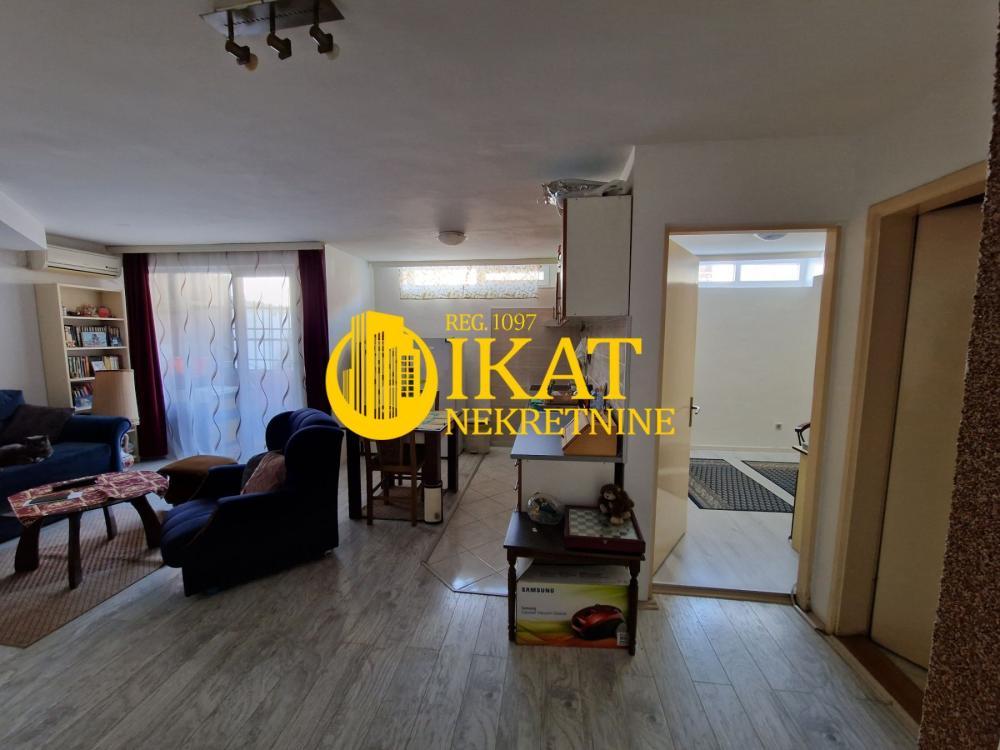 Živka Davidovića, Dvosoban stan na prodaju, 53m2, 129.000€