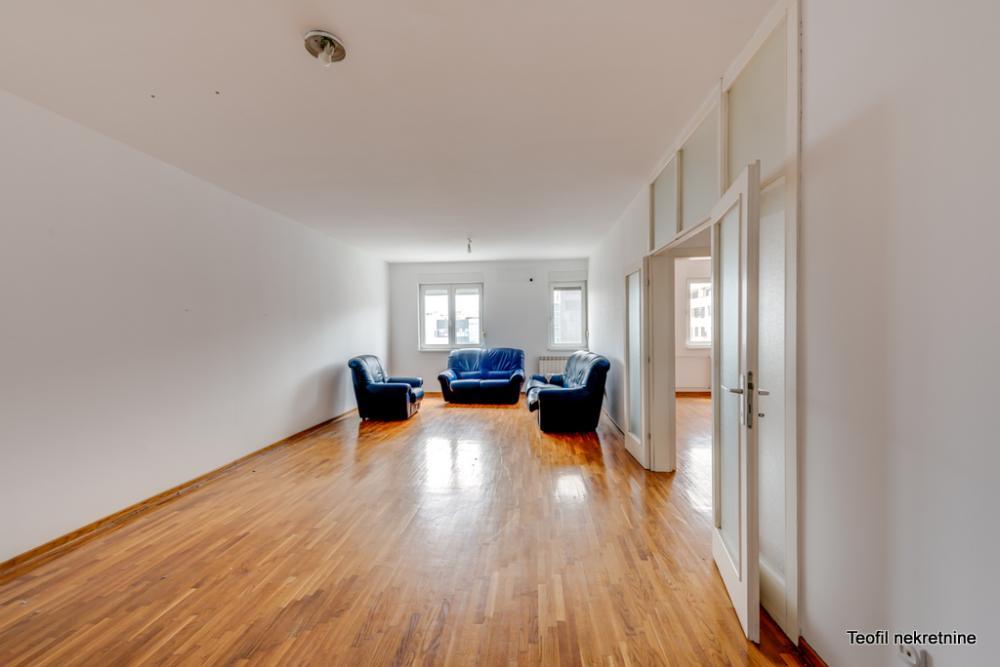 Bulevar Zorana Đinđića, Dvosoban stan na prodaju, 66m2, 270.000€