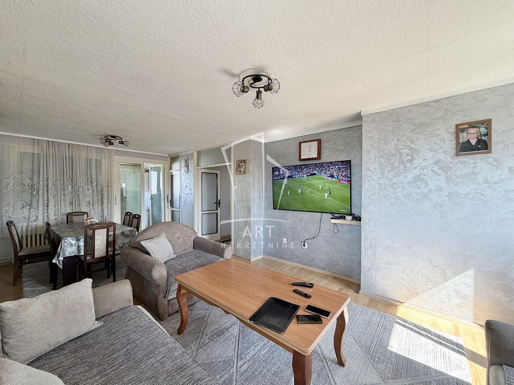 Jurija Gagarina, Dvoiposoban stan na prodaju, 75m2, 215.000€