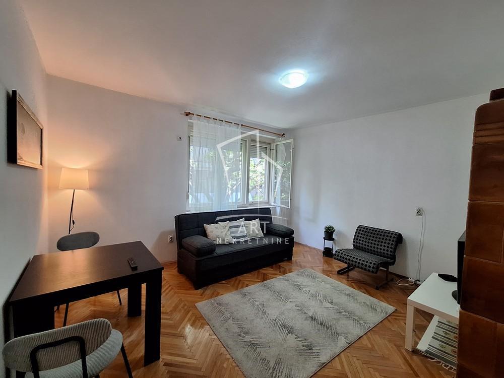 Deligradska, Jednosoban stan za izdavanje, 34m2, 500€