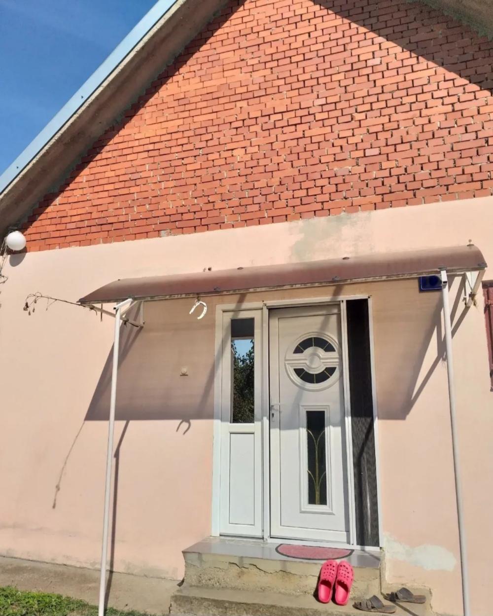 Zaklopača, Kuća na prodaju, 90m2, 99.000€