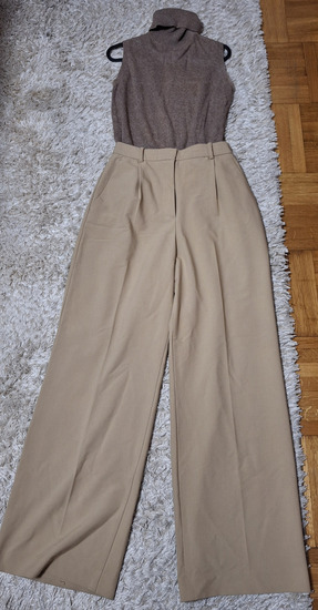 Zara kamel pantalone