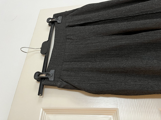 H&M leprsave zenske pantalone