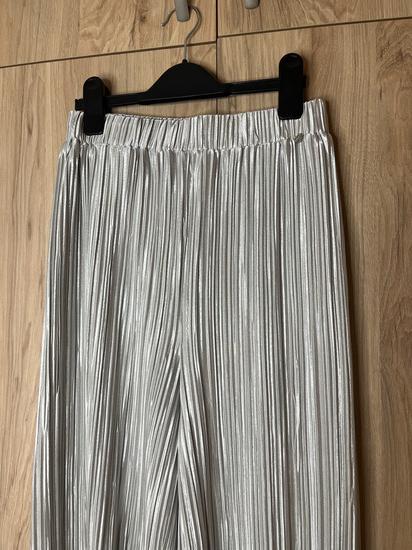 PS plisirane srebrne pantalone