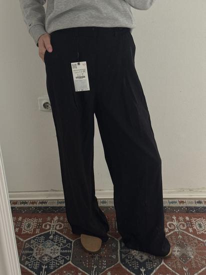Nove pantalone zara snizene 1700