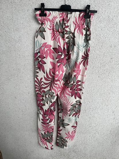 Sarene pantalone 36