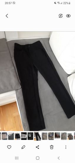 DNKY original pantalone uz nogu kao nove