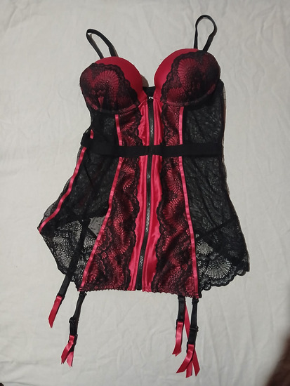 Tamno crveni/Crni Sexy ves 75B