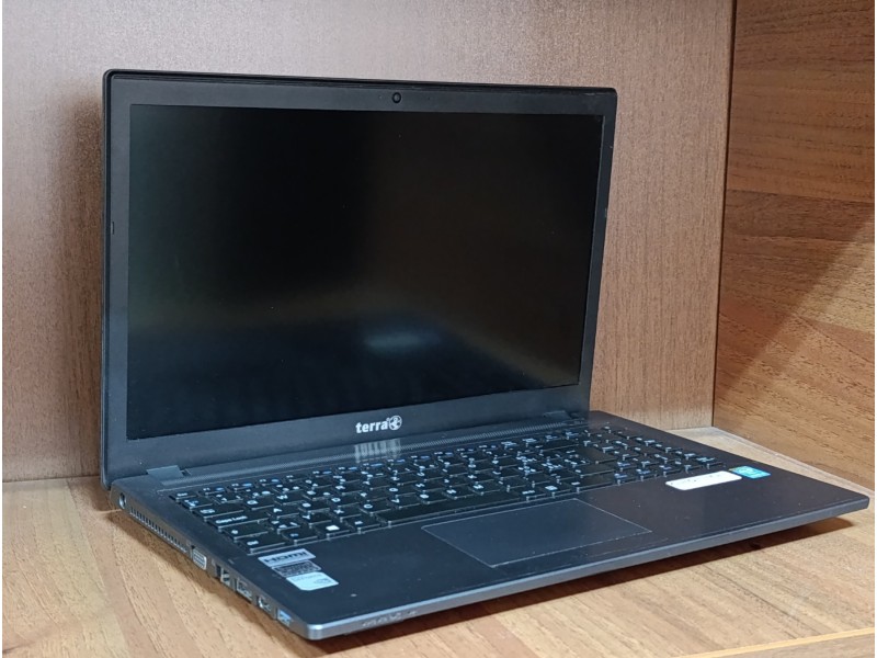 Laptop Terra i5