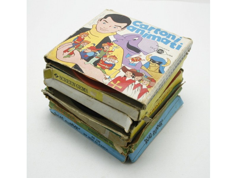 Lot Super 8 filmova: Bugs Bunny, Silvester, Road Runner