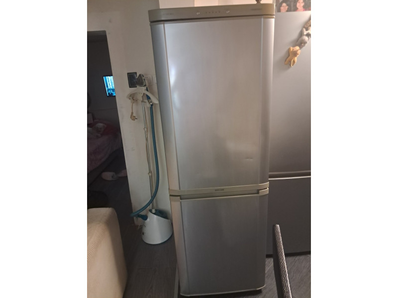 Samsung kombinovani frizider