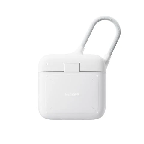 Insta360 2-in-1 Card Reader + Case