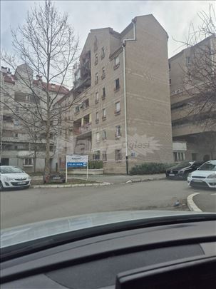 3.5 stan marka celebonovica vlasnik uknjizen