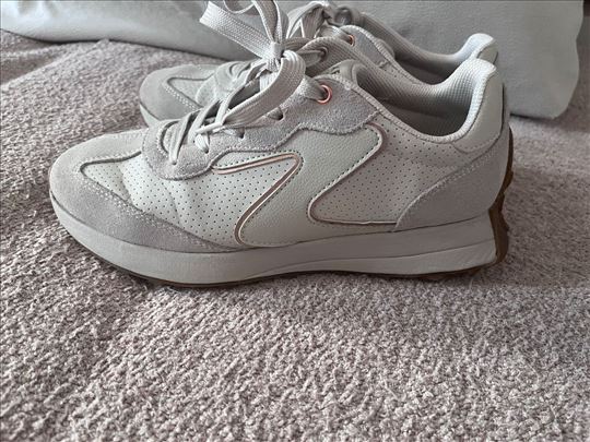Женске Skechers патике – број 38 – као нове