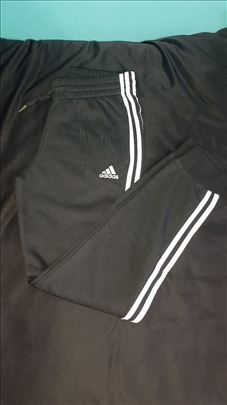 Adidas trenerka donji deo nova
