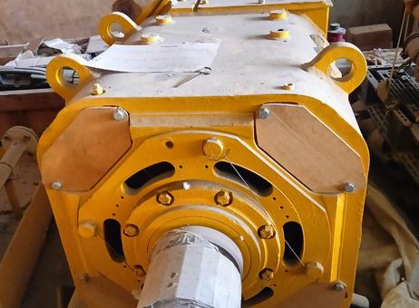 Vučni motor Intersel Dowding and Mills 39845
