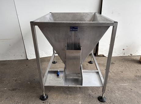 Mašina za hranu Autopack Vibratory hopper