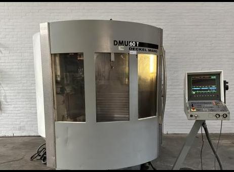 DMG / Deckel MAHO DMU 60T Vertikalni centar za mašinsku obradu