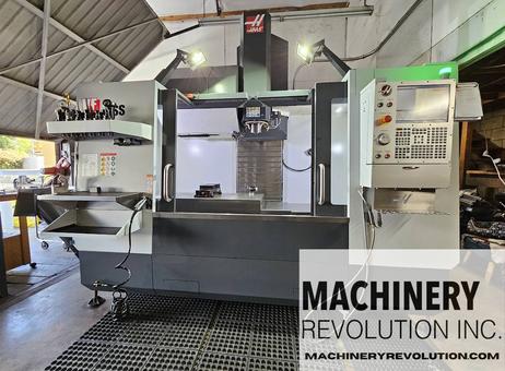 2018 HAAS VF-3SS 10.000 RPM 4-osni CNC vertikalni mašinski centar sa HRT-210 Rotary / WIPS / HSM / TSC ***Ispod 500 sati***