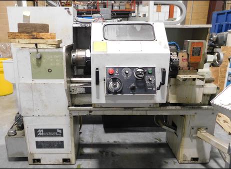 2004 Milltronics ML15 15" x 36" CNC струг са равним лежиштем