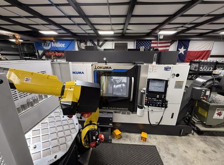 CNC strug OKUMA MULTUS B250II With M20 FANUC ROBOT & DEMO RC-2 ROTARY CELL Like Brand New Only 104 Hours