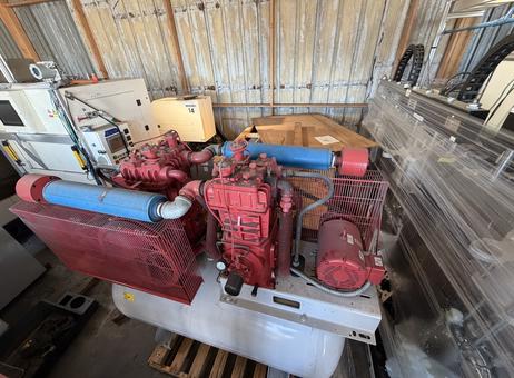Postrojenje za komprimovani vazduh Quincy air compressor