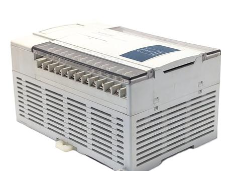XINJE XC3-24R-E – Industrijski programabilni logički kontroler (PLC)
