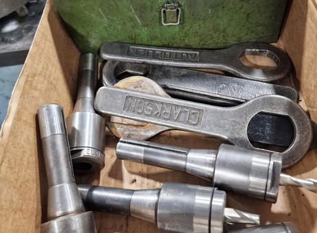 BRIDGEPORT R8 CLARKSON AUTOLOCK STEZNIKI STEGA