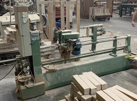 Donjovretena glodalica MACCHIA FLUTING MACHINE