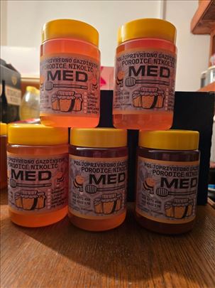 Bagremov med