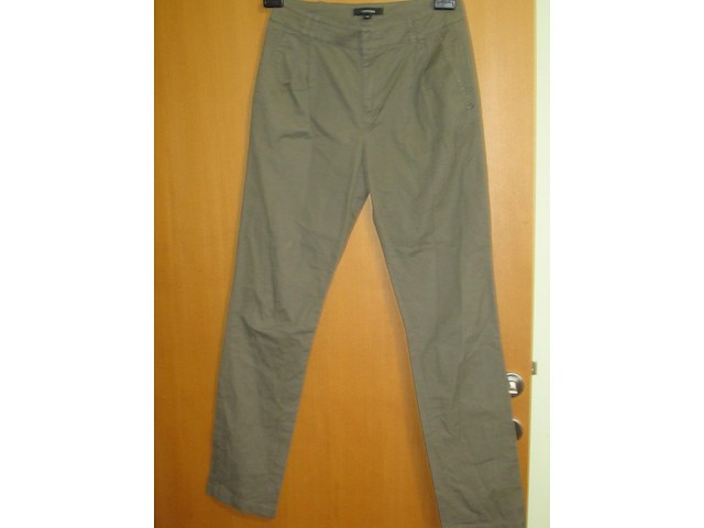 PANTALONE    comma,  (veol.D-34,I-38)