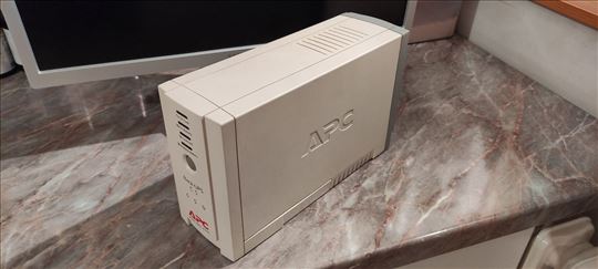 UPS uredjaj APC-BackUPS CS 650