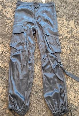 Svilenkaste plave pantalone Zara, veličina L