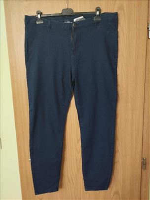 Nove Janina farmerke,velicina 48-50 ili 3 XL