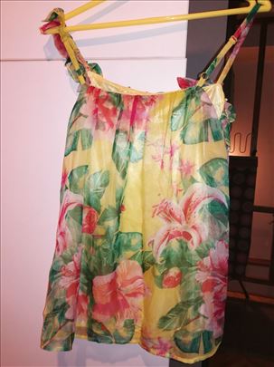 Cvetna letnja bluza