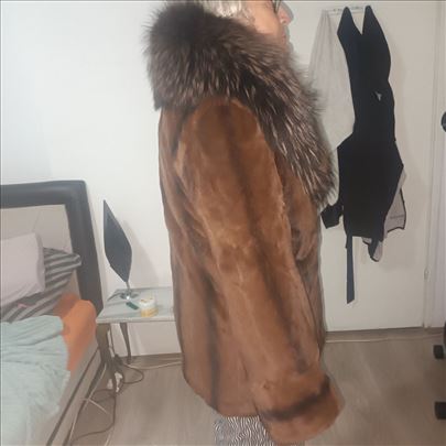 Orginal bunda od kunica kupljena u Nemačkoj