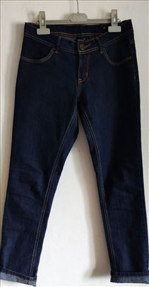 Okay nove farmerke br. 36