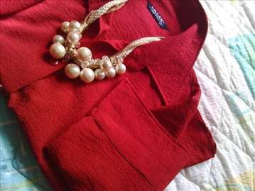 Elegantna crvena košulja