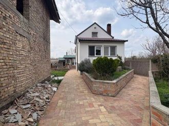 160m² 190.000€
Zrenjanin, Perlez, Beogradski put