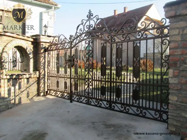 KOVANE KAPIJE - MODEL 57