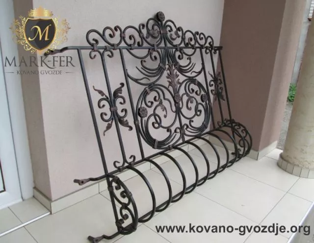 KOVANE ZAŠTITNE REŠETKE ZA PROZOR - MODEL 11
