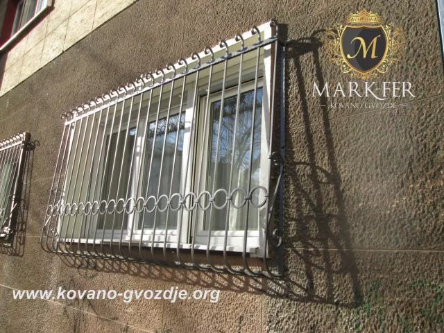 KOVANE ZAŠTITNE REŠETKE ZA PROZOR - MODEL 21