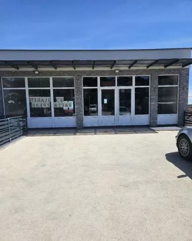 LOKAL ZA IZDAVANJE