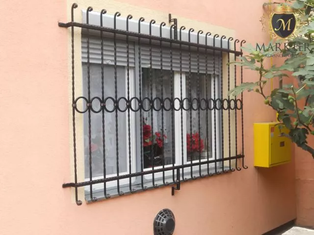 KOVANE ZAŠTITNE REŠETKE ZA PROZOR - MODEL 27
