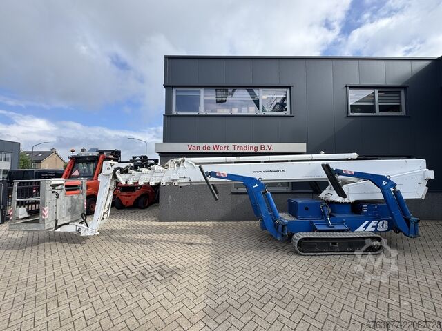 Teupen Leo 36T guseničar visinska platforma / Guseničarska teleskopska podizna ruka 36 metara radne
TEUPEN Leo 36T Rups Hoogwerker / Crawler Telescopic Boom Lift 36 Meter Werkhoogte 2006