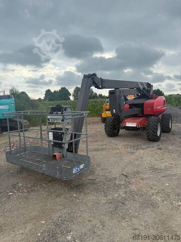 Artikulisan teleskopski bum lift
Manitou ATJ 200